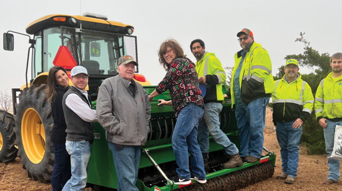 Waurika GFWC-OK Sorosis Club Planting Wildflowers – Waurika News Journal